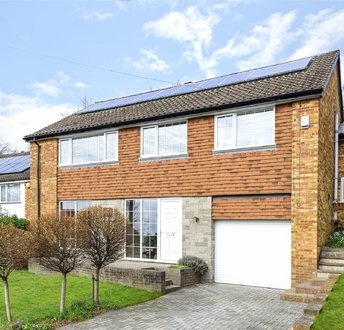 Houses for sale in Reigate | Andrews