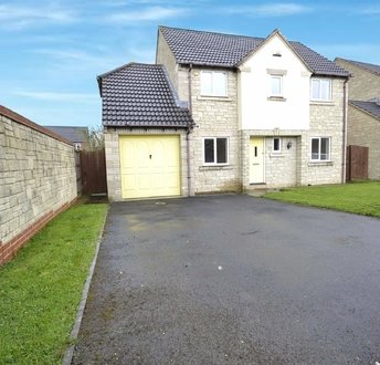 Property for sale in Bishops Cleeve | Andrews