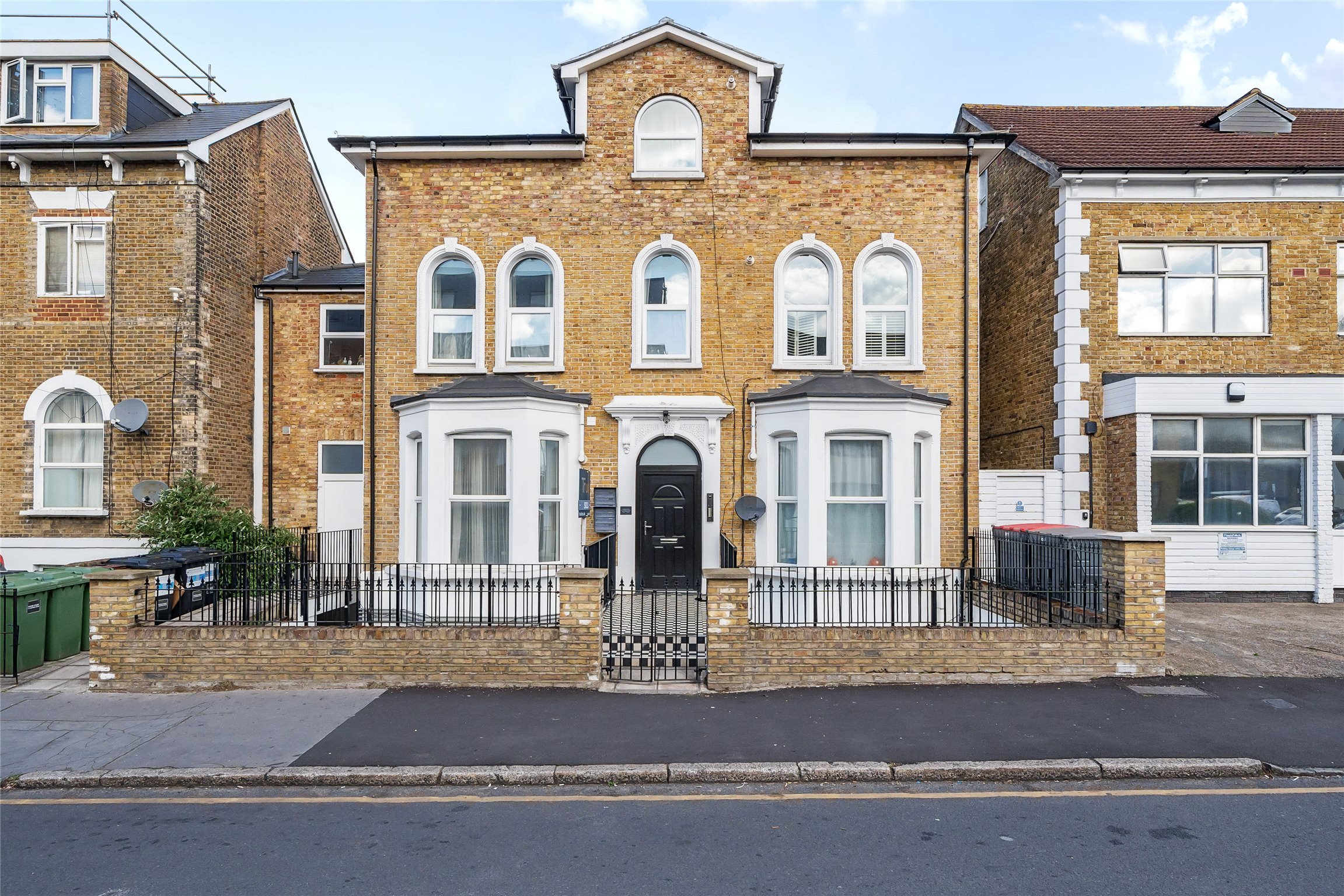 2+ bedroom flat/apartment for sale in Campbell Road, Croydon, CR0 | Andrews